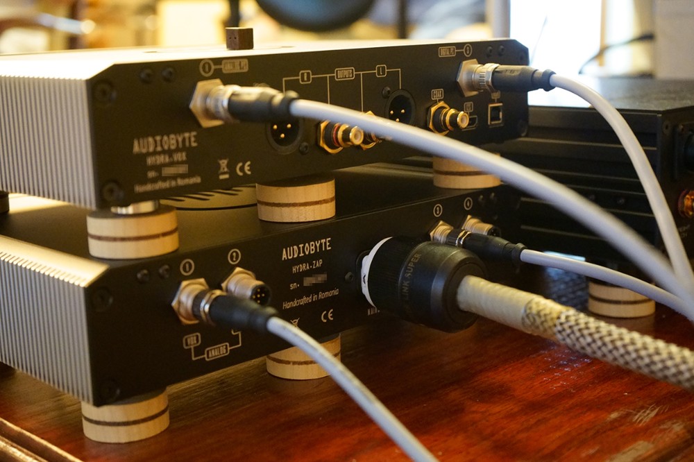实现DSD直解的1-bit DAC之梦：Audiobyte Hydra Vox/ Zap说明会