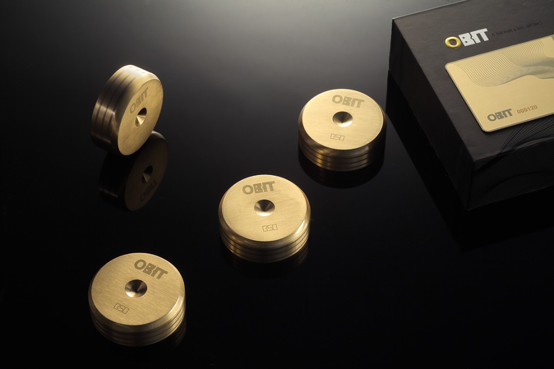 视听发烧网_专利脚锥寻伯乐：Obit Audio B 系列复合金属脚垫